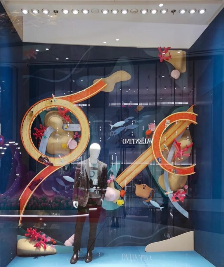 50+ Ý tưởng trang trí window display ấn tượng, thu hút khách hàng